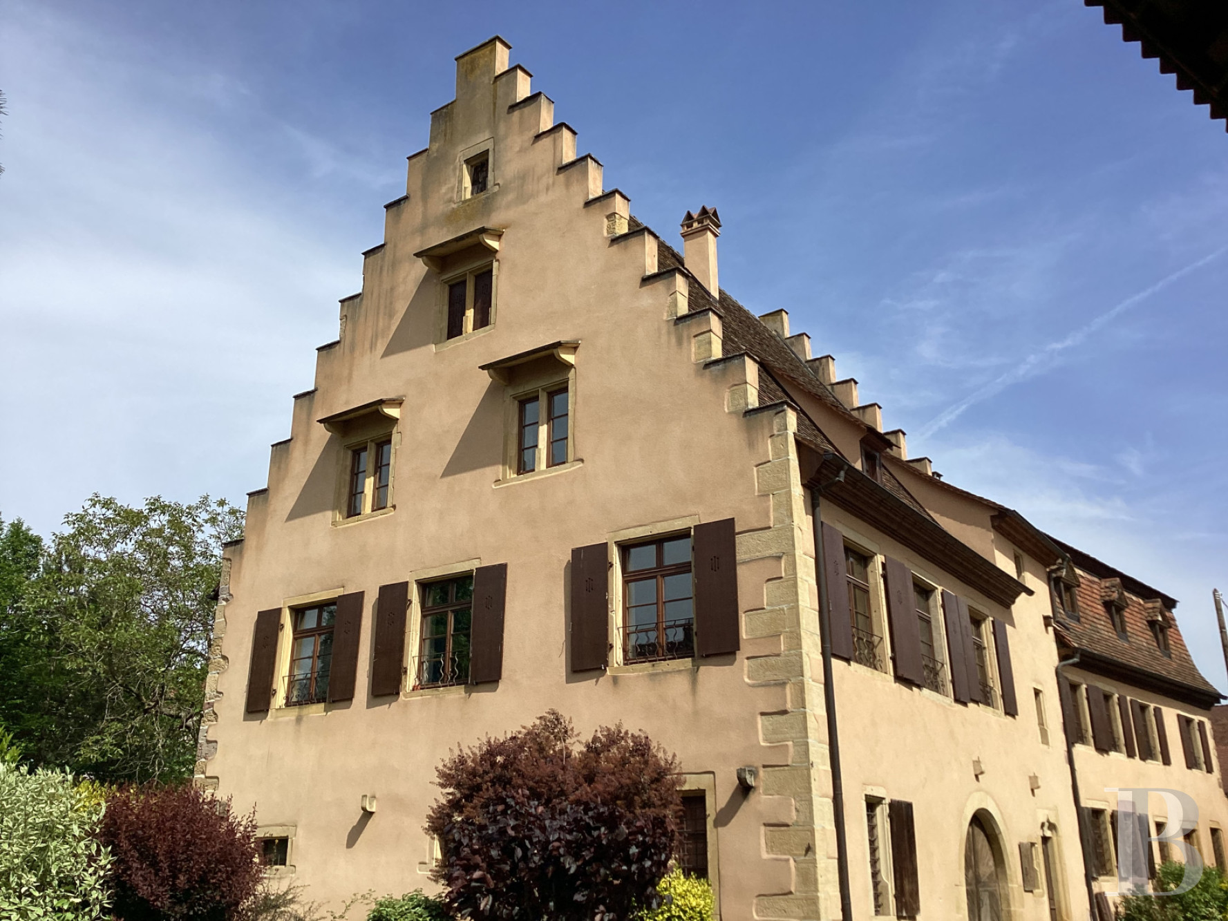 monument historique à vendre au coeur de Rouffach